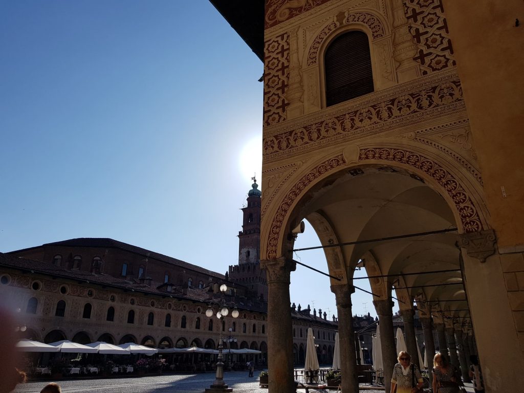 Vigevano da vedere: la città che ha ispirato Leonardo | ViviVigevano e ...