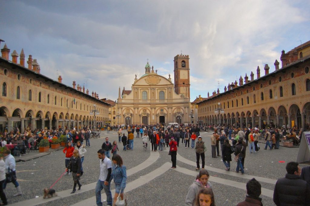 Cosa vedere a Vigevano: una mini guida alle sue bellezze | ViviVigevano ...